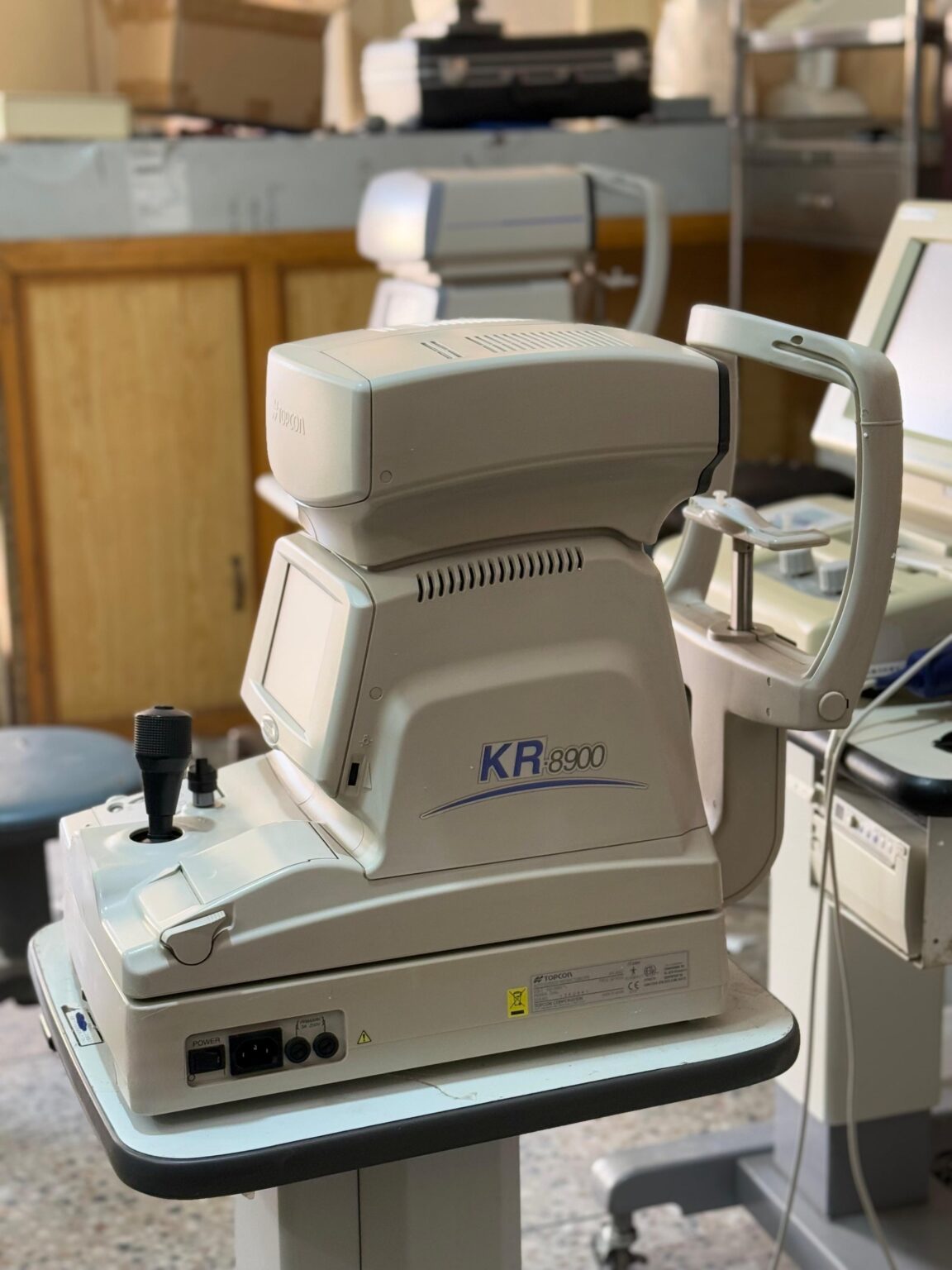TOPCON KR 8900 AUTOREF WITH KERATOMETER LATEST MODEL – Tokyo Medic Solution